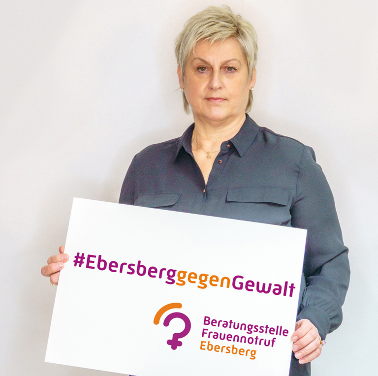 Angela Rupp bei Anhörung im Sozialausschuss des Landtags – Frauennotruf ...